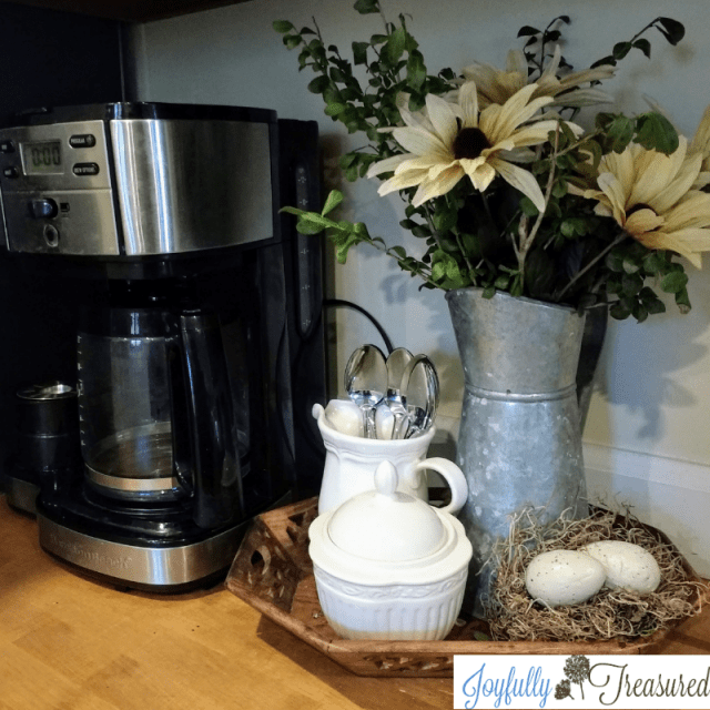 DIY Spring Room Decor: Simple Decorative Speckled Eggs - Joyfully Treasured