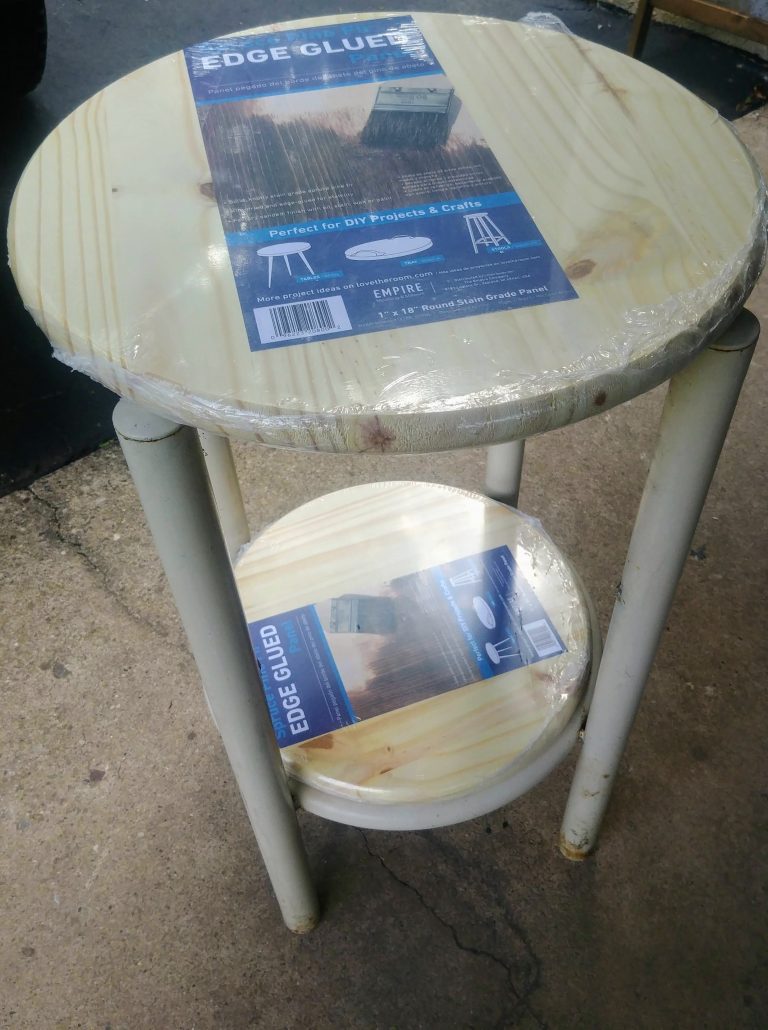 How to Spray Paint Metal Furniture, A DIY Makeover for Tables, Chairs ...