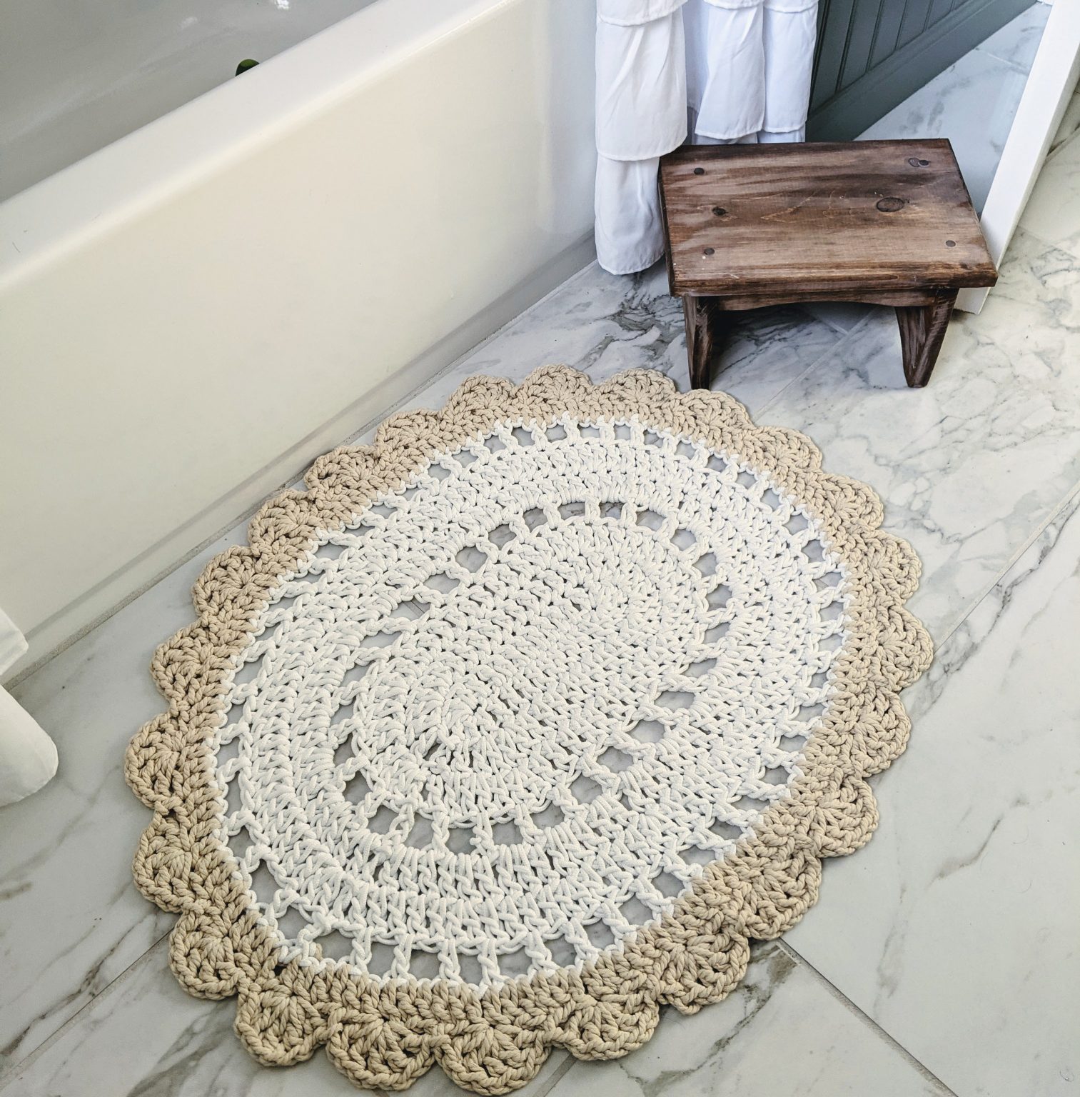 Oval Crochet Rug, Free Pattern for a Vintage Style Bath Mat - Joyfully ...